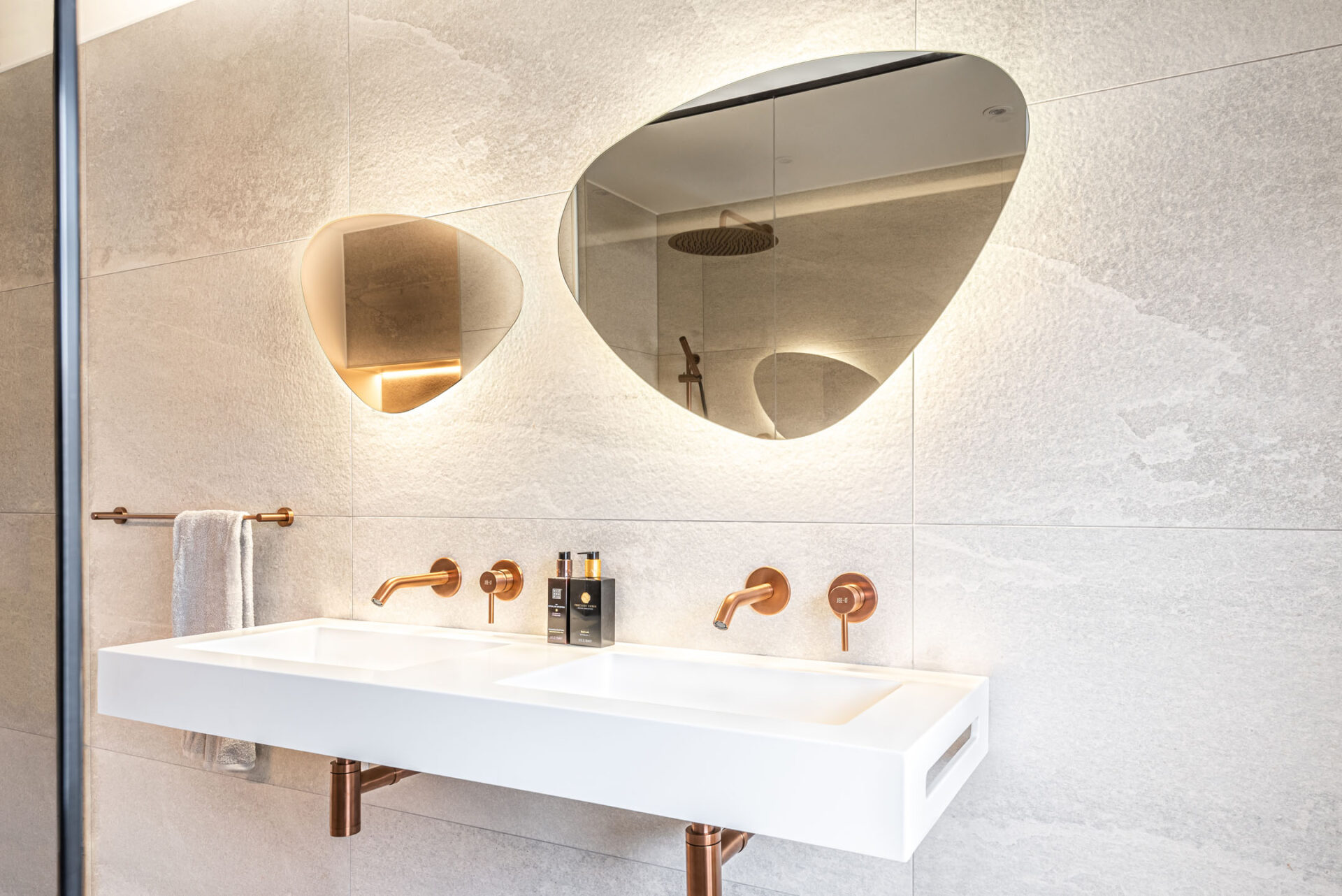 Hotel Chique - Schuurman Badkamer Concepten